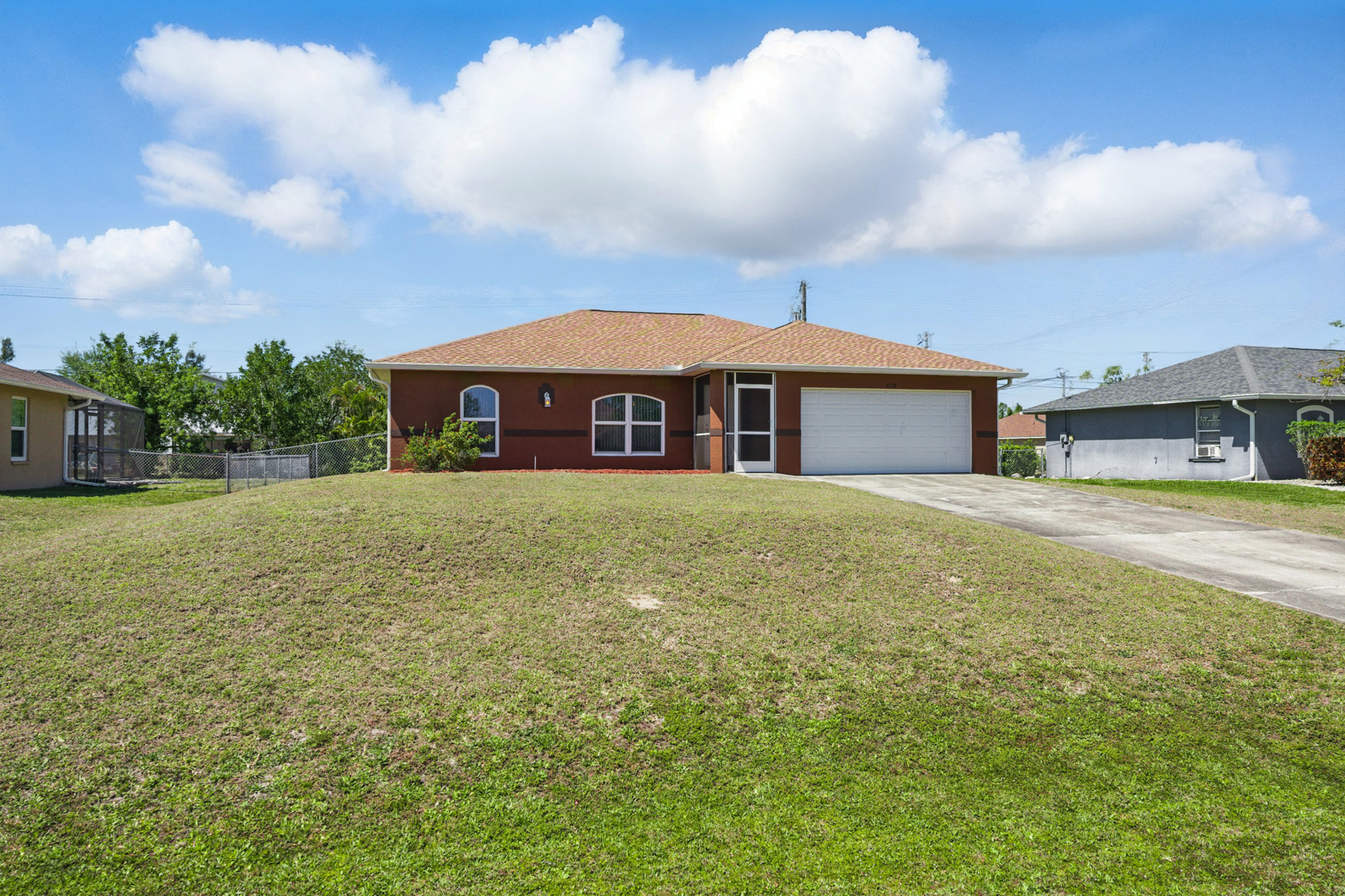 3738 SW 11th Ave, Cape Coral, FL 33914, USA