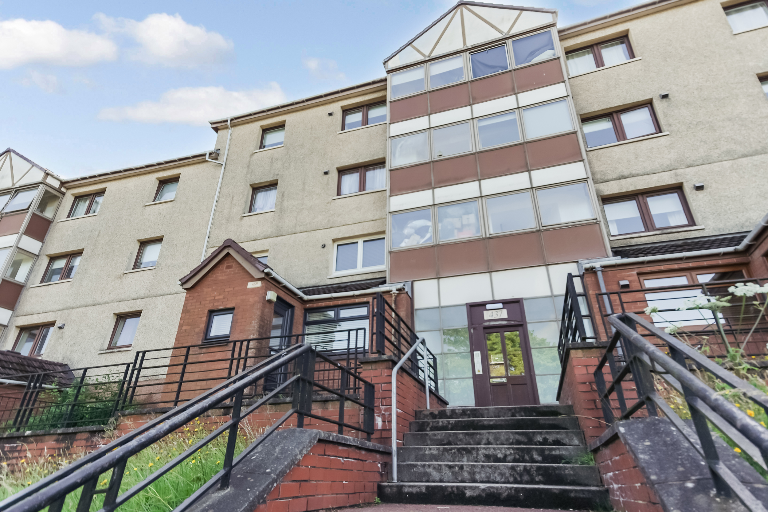 Carmunnock Rd, Glasgow G45 9DH, UK