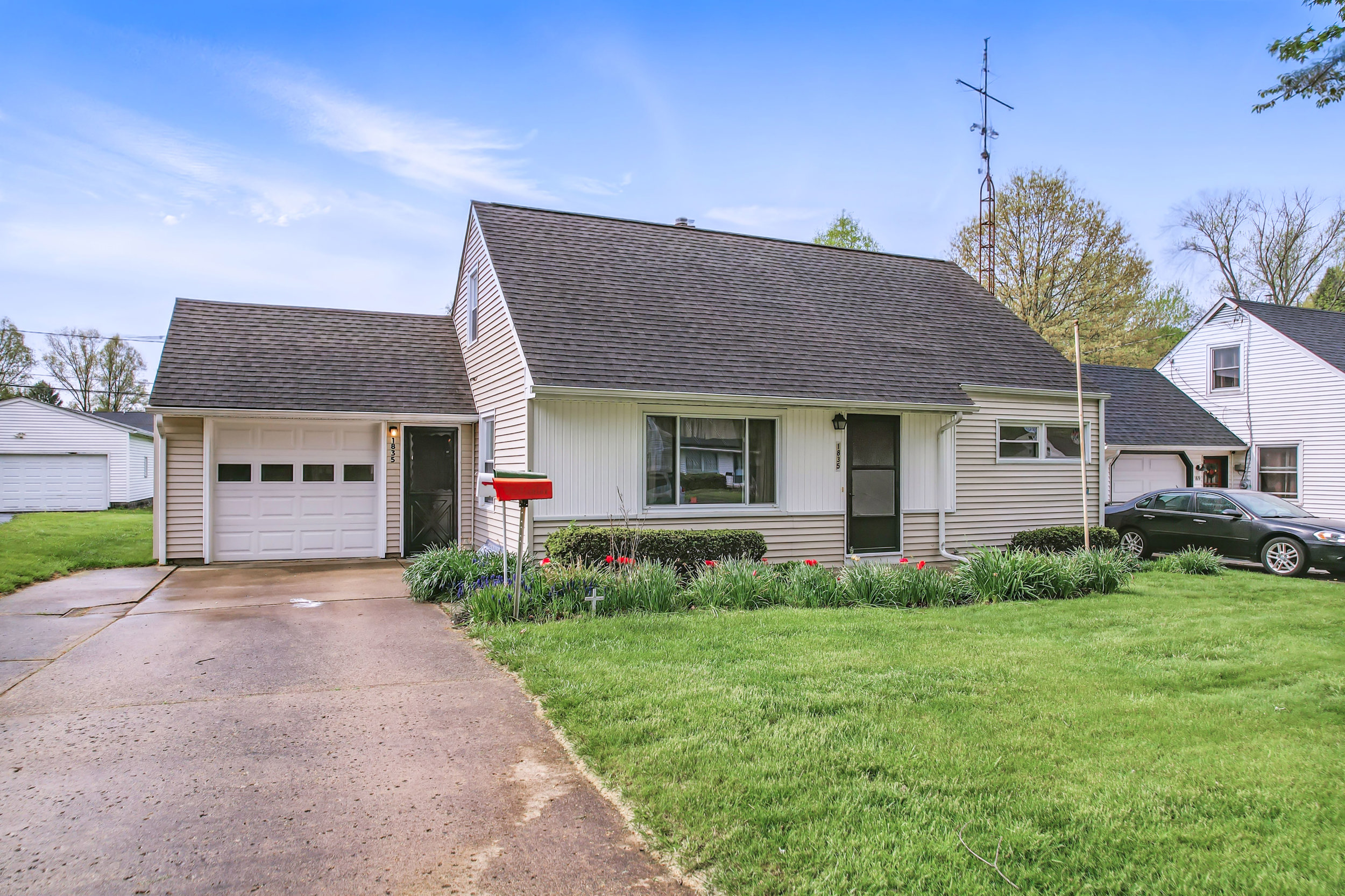 1835 Fairview Ct, Salem, OH 44460, USA