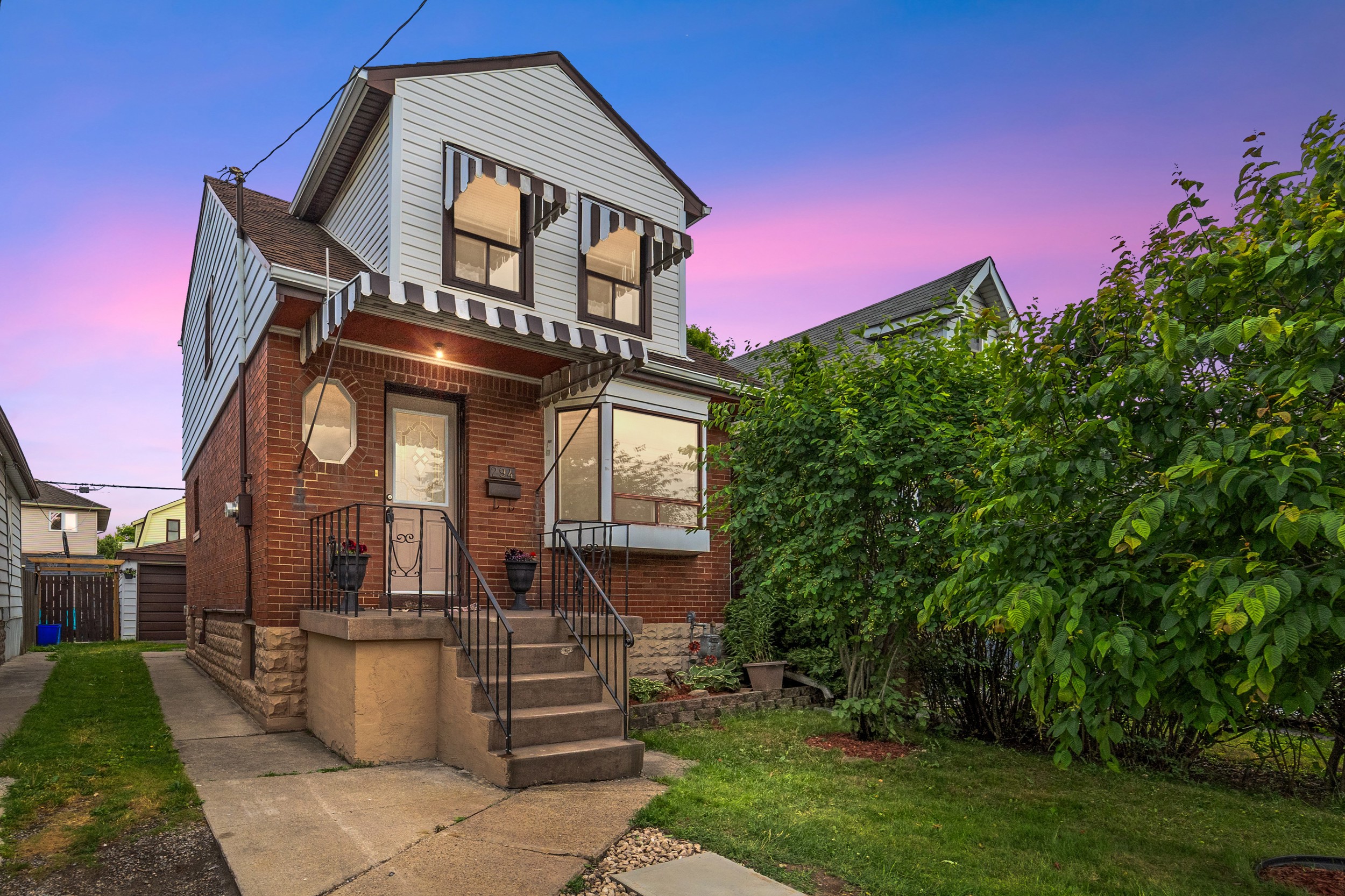 294 Cope St, Hamilton, ON L8H 5B5, Canada