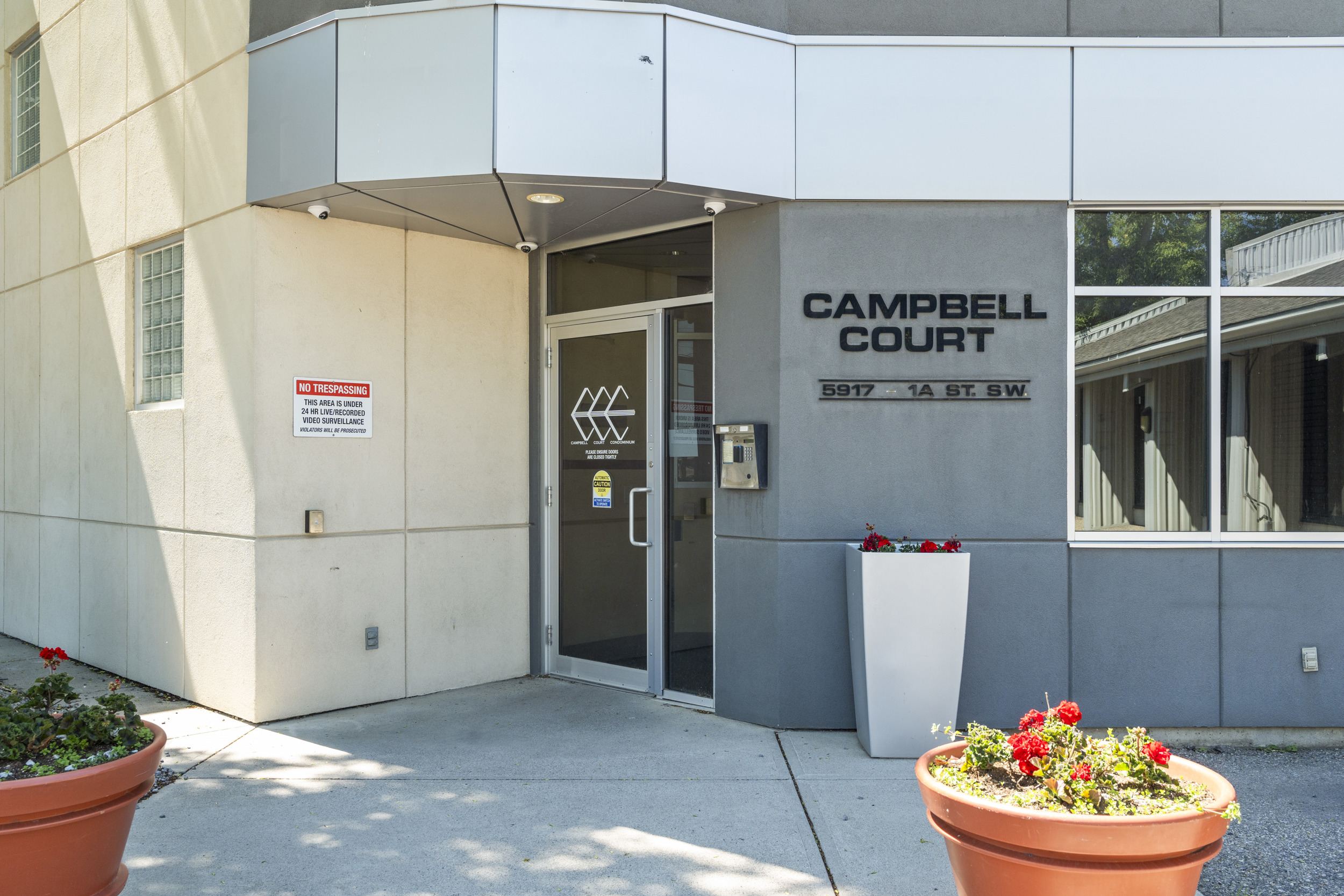 5917 1a St SW, Calgary, AB T2H 0G4, Canada