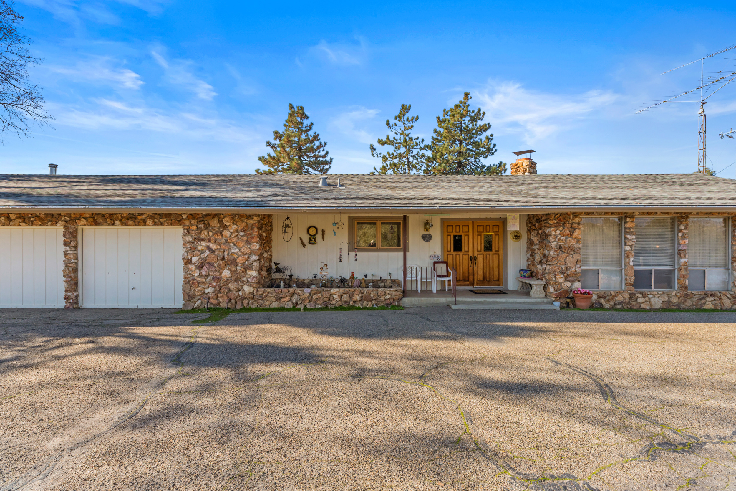 44684 Rd 415, Coarsegold, CA 93614, USA