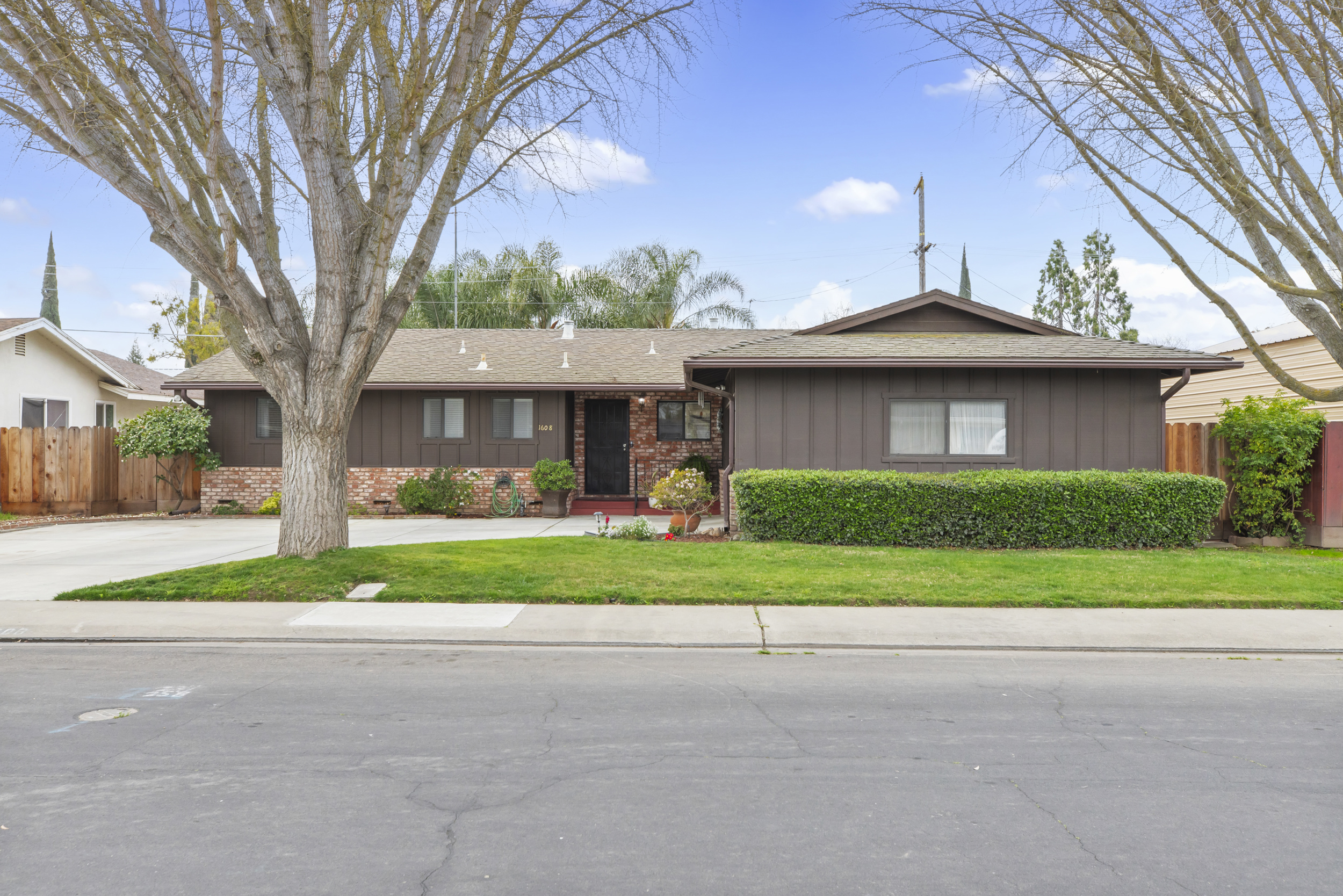 1608 Wolverine Way, Modesto, CA 95355, USA