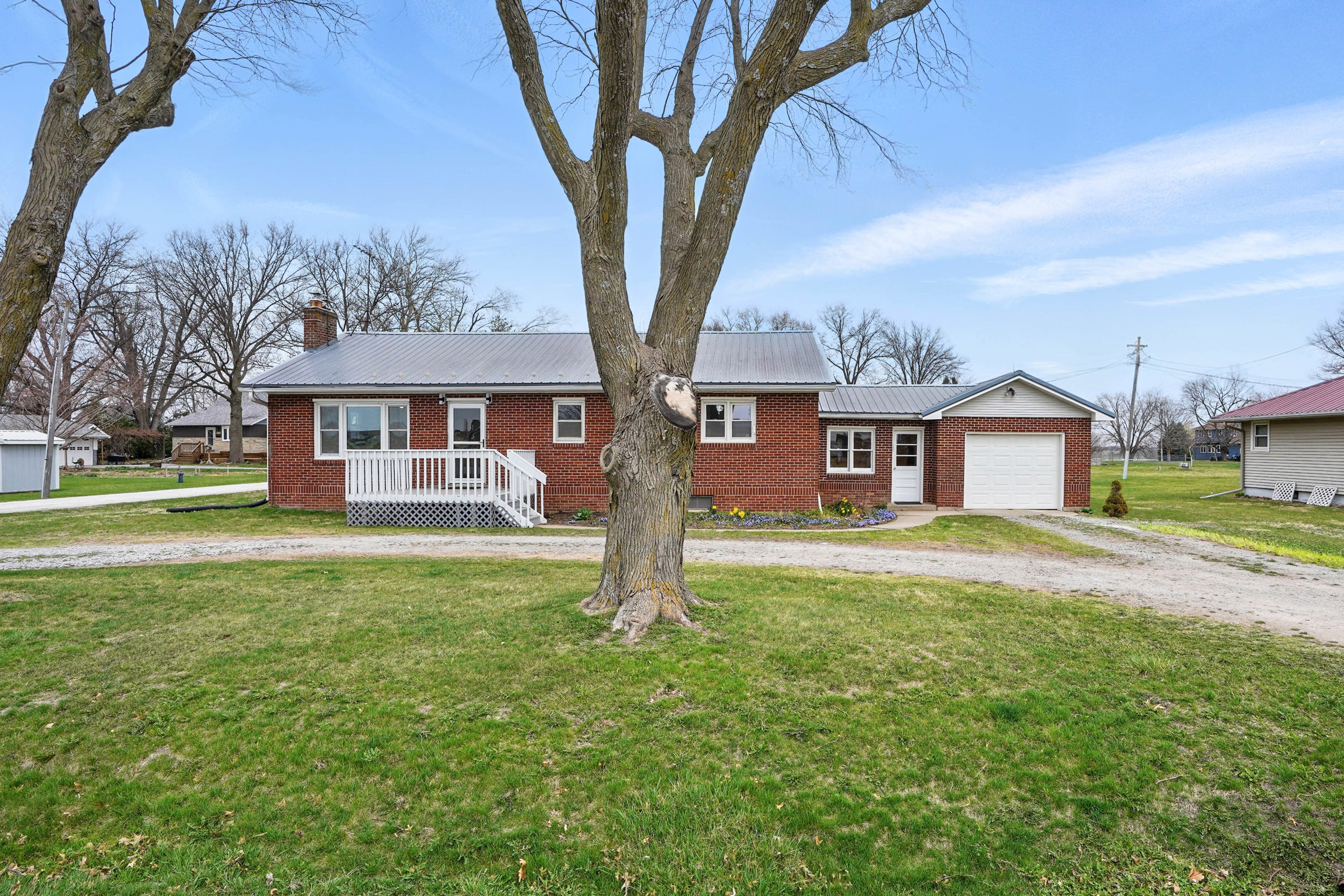 1986 500th St SW, Kalona, IA 52247, USA