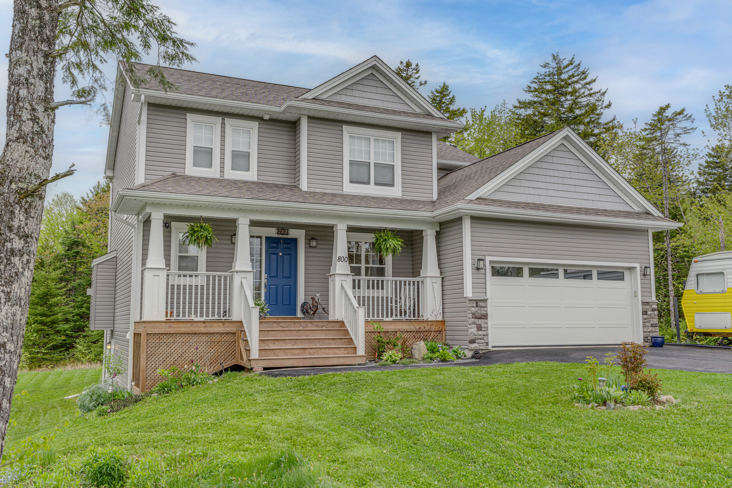 800 Viscount Run, Upper Hammonds Plains, NS B4B 0J9, Canada