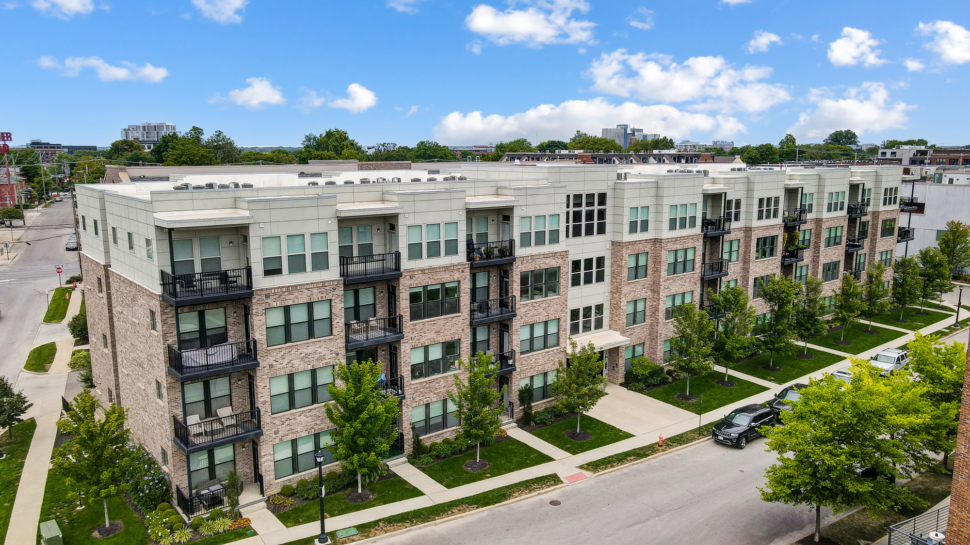 751 N 6th St, Columbus, OH 43215, USA